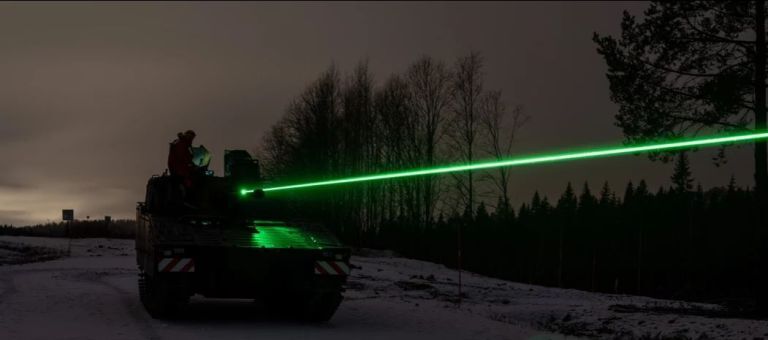 Betalight B120 – Ultra High-Power Searchlight with 7km range